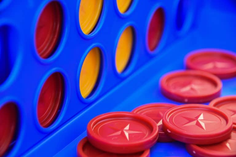 14 Benefits (Advantages) of Playing Connect 4 - For Kids! - Gamesver